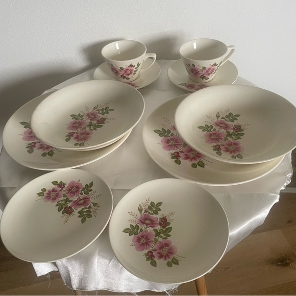 Sabine | Dining | Sabine Vtg Floral Cream 2 Serving Set Dinnerware Made ...